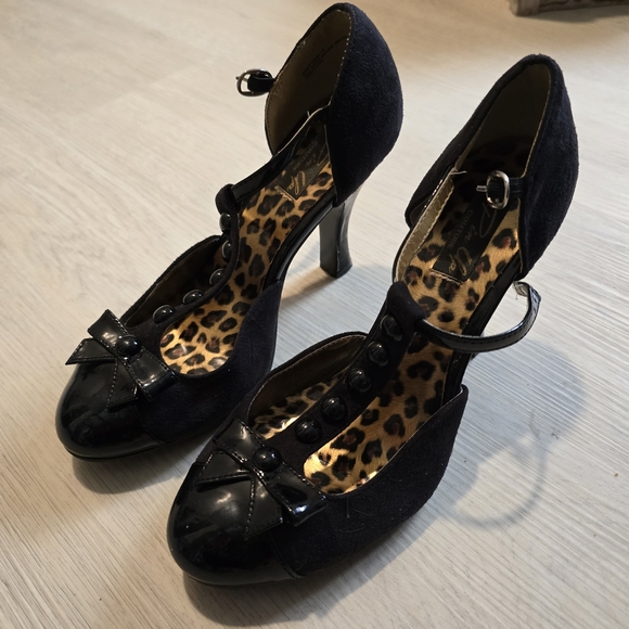 Pinup Couture | Shoes | Pin Up Couture Stilettos Platform Pumps High ...